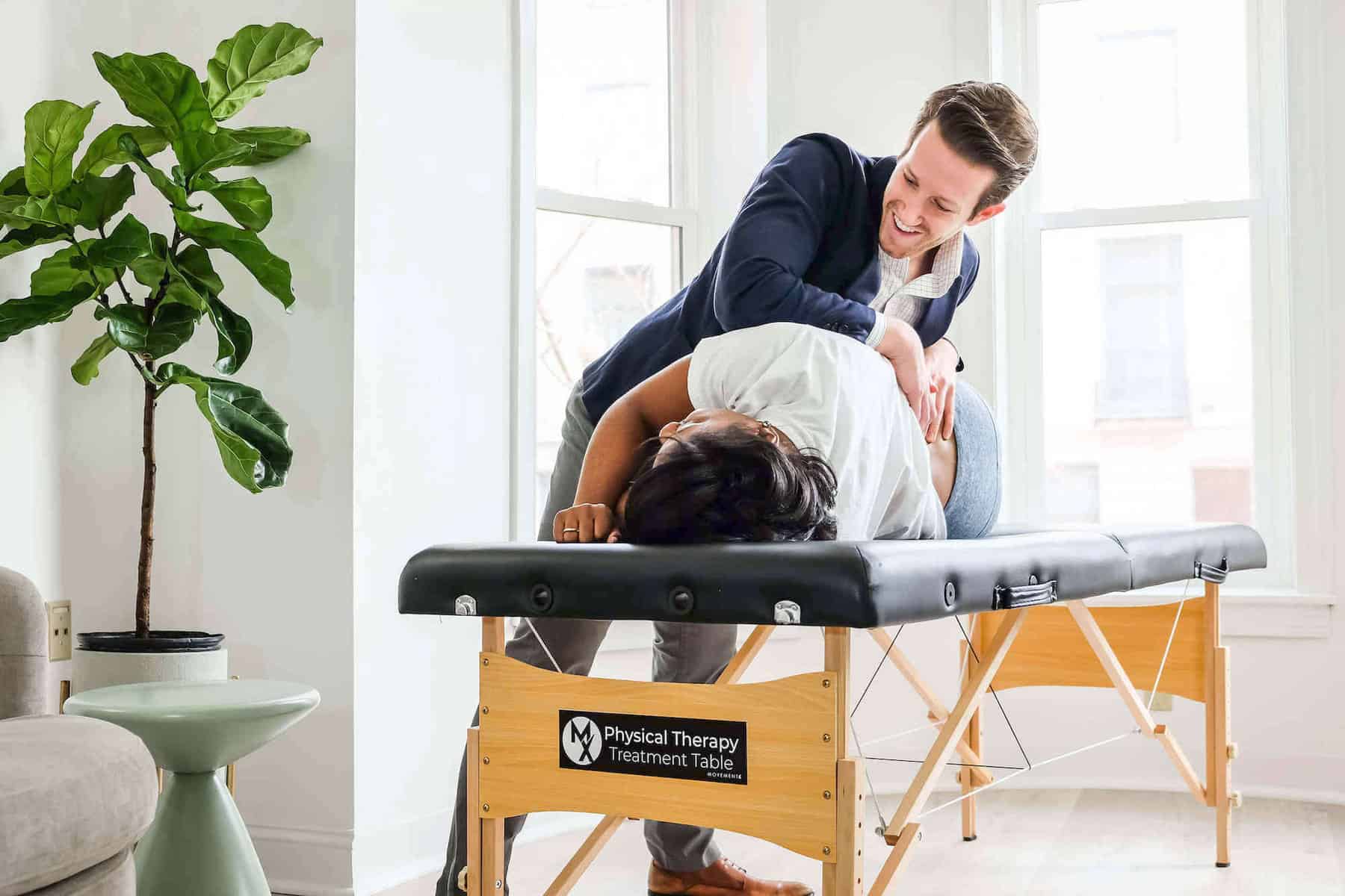 A Physical Therapist’s Guide to Low Back Pain Treatment | MovementX